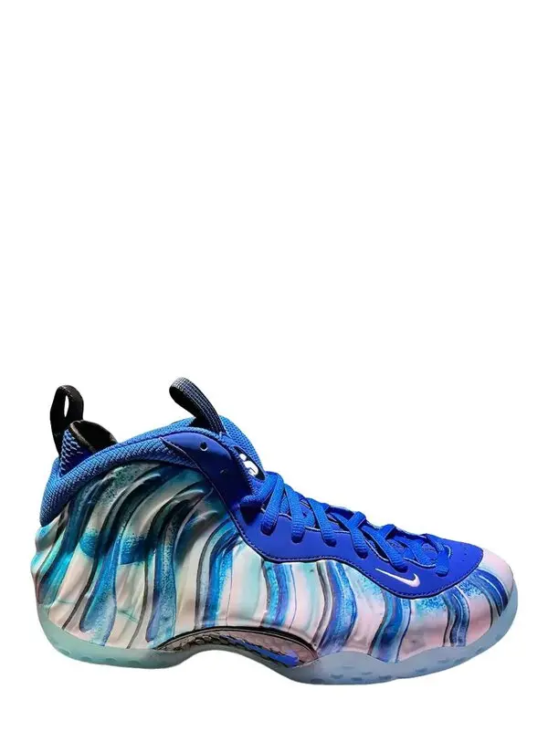 Nike Foamposite Sneakers - Blue