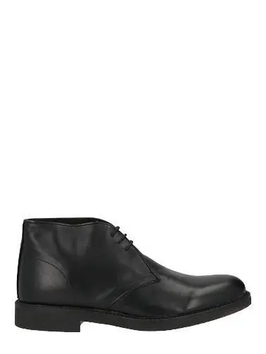 CALPIERRE Leather Ankle Boots - Black