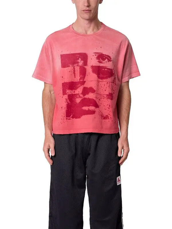 Mnml Face Distressed Graphic T-shirt - Red