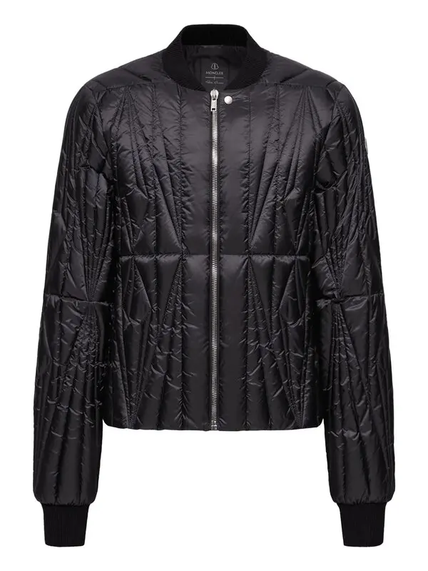 Moncler Utility Jacket With Zip Closure And Embroidered Logo - Nero