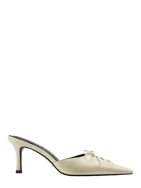 Femme La Louis Slipper With Bow Detailing And Lace-up Vamp - White