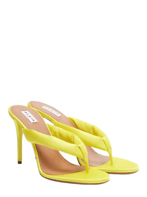 Alaïa Padded Satin Thong Sandals - Yellow
