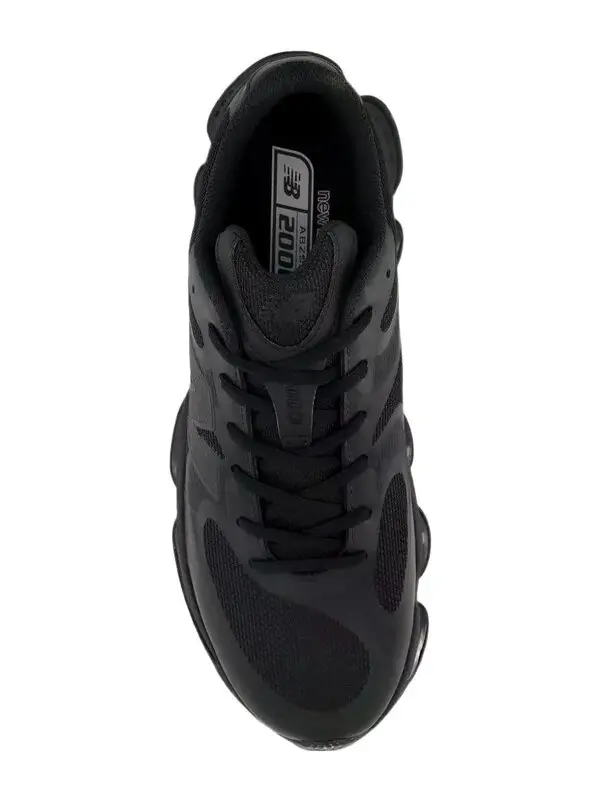 NEW BALANCE Abzorb 2000 Panelled Sneakers - Black