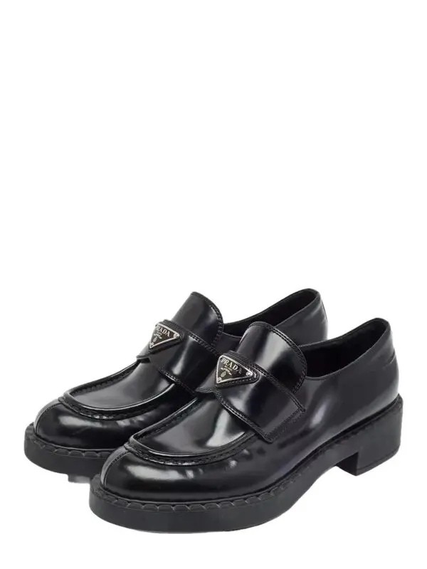 Prada Logo Plaque Loafers - Black