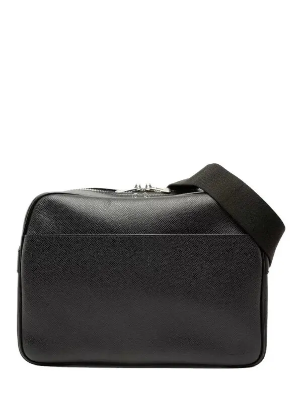 LOUIS VUITTON Taiga Leather Reporter Pm Crossbody Bag - Black