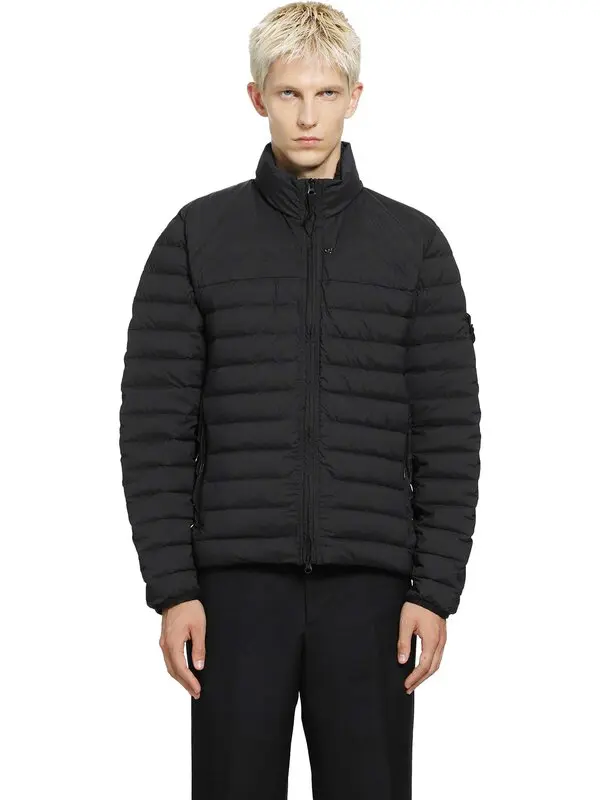 Stone Island 4100067 Seamless Tunnel Nylon Down-tc Jacket - Black