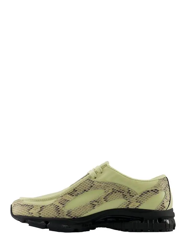 NEW BALANCE 1890a Snakeskin Sneakers - Morel/black