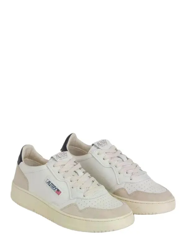 AUTRY Medalist Low-top Sneakers - White