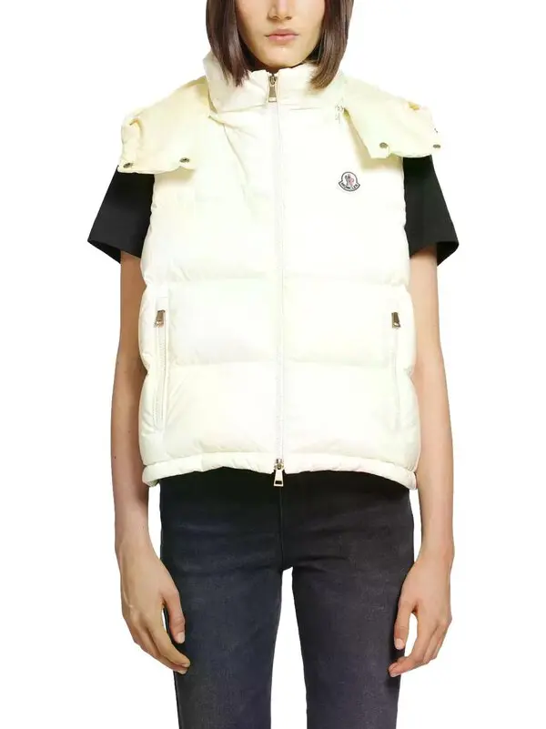 Moncler Niverolle Quilted Hooded Gilet - Neutrals