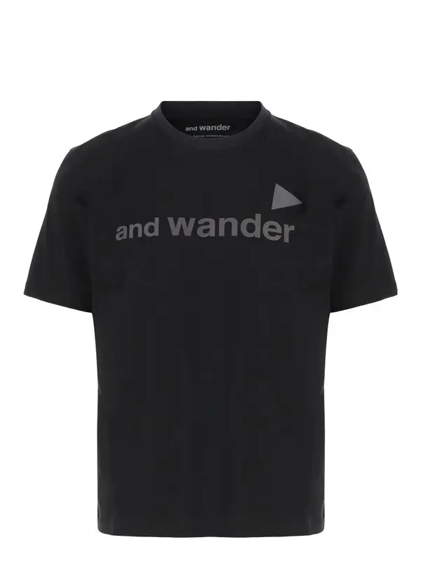 AND WANDER Logo Print T-shirt - Black