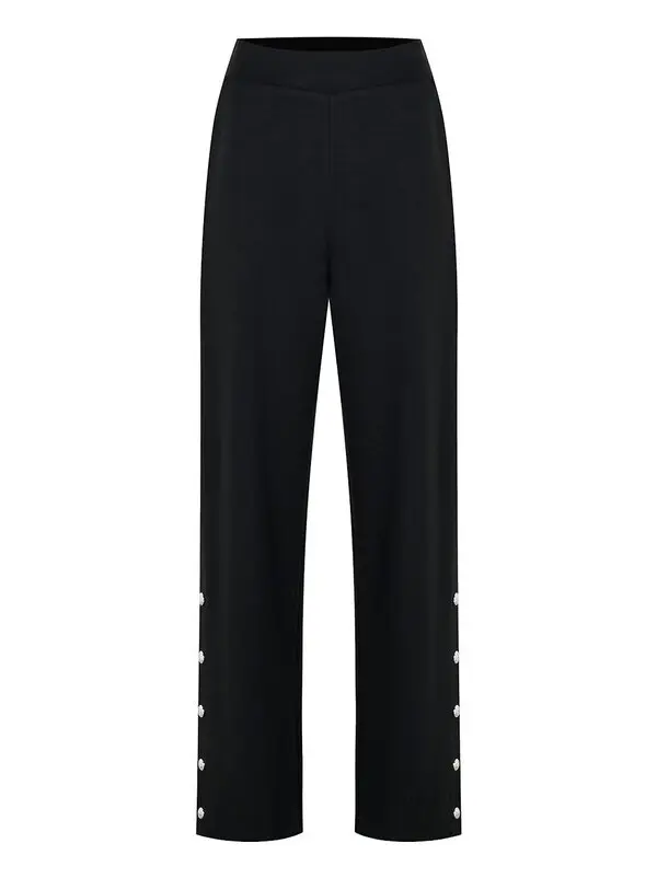 EXQUISE Vivienne Chic Comfort Knit Trousers With Pearl-like Button Detail - Black