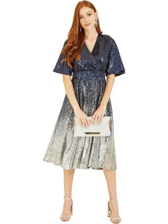 YUMI Ombre Sequin V-neck Midi Dress - Navy