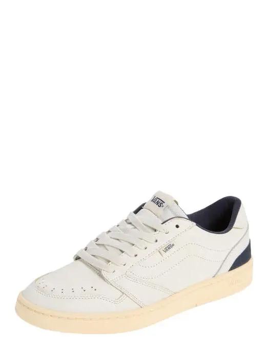 VANS Court Low Leather Sneakers - White/navy