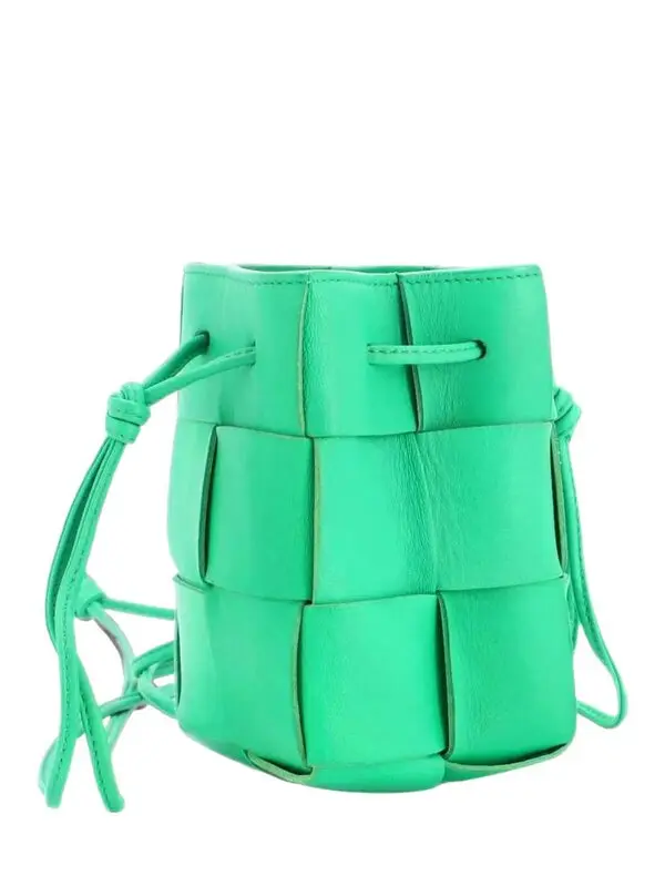 Bottega Veneta Cassette Maxi Intrecciato Plisse Leather Small Bucket Bag - Green