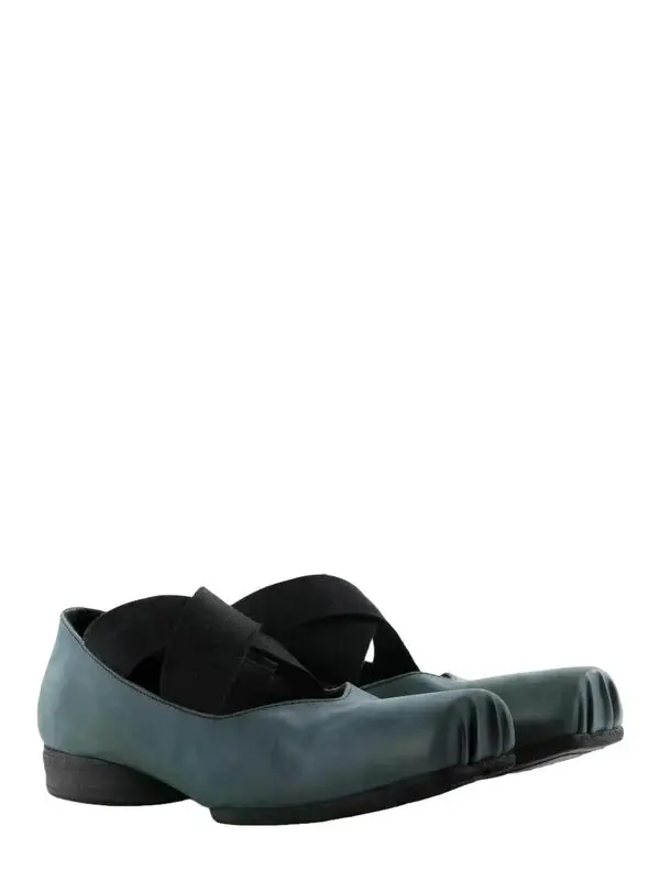 UMA WANG Cross-strap Flat Pumps - Blue