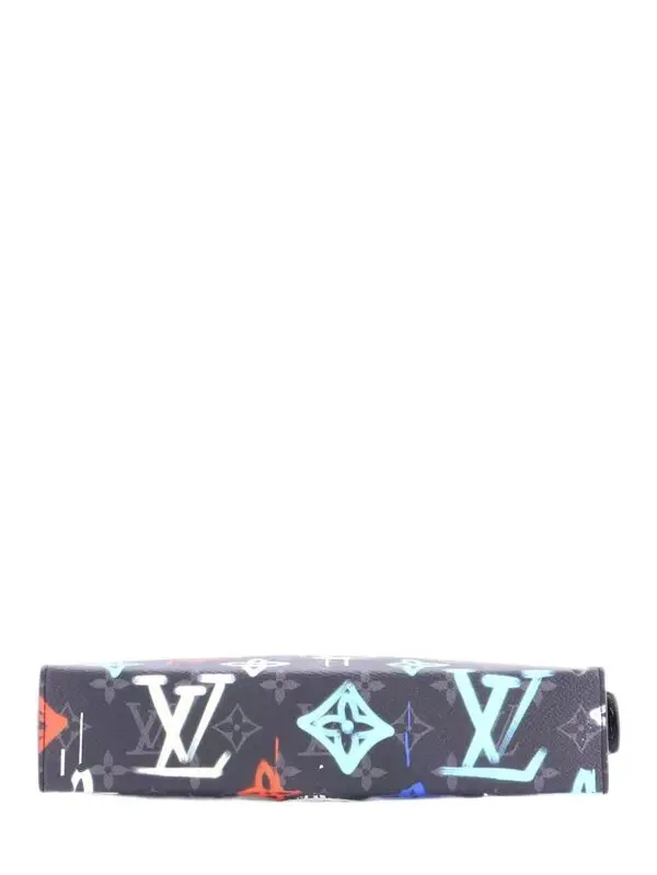 LOUIS VUITTON Monogram Eclipse Canvas Graffiti Print Pochette Voyage Mm Clutch Bag - Black