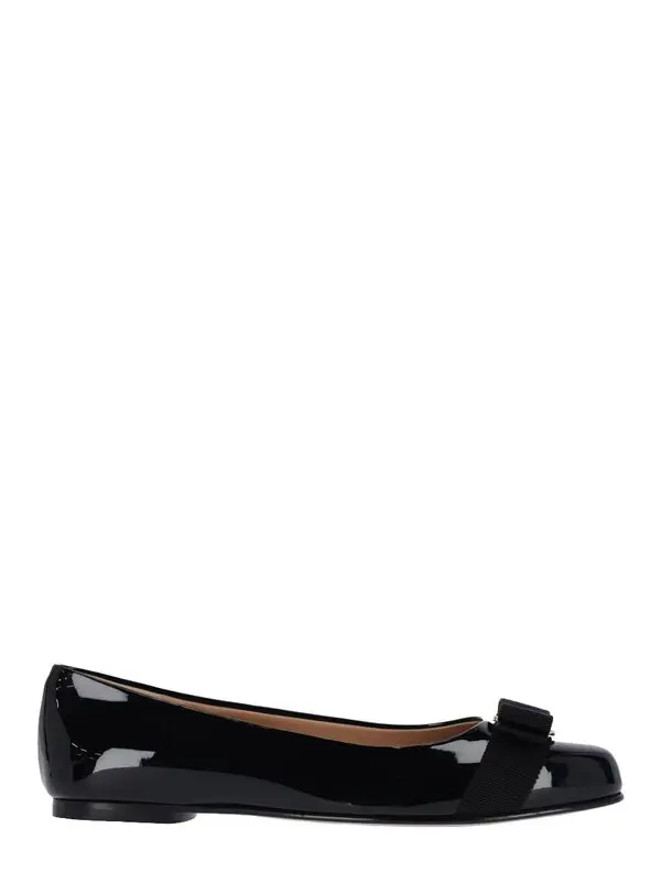 FERRAGAMO Patent Calf Leather Bow Detail Flat Shoes - Black