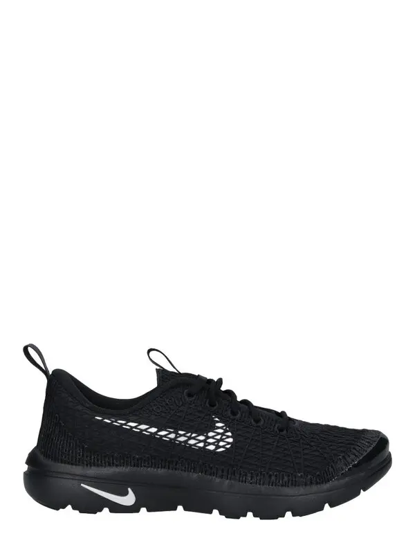 Comme Des Garçons Minimalist Statement Sneakers - Black