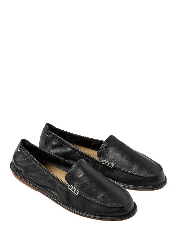 Beek Griffin Loafer - Black