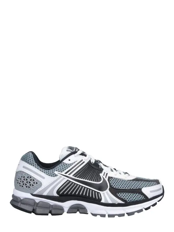 Nike Low-top Lace-up Sneakers - Grey