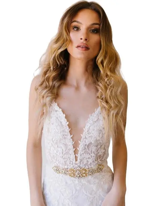 POPPY LANE Ainsley Bridal Belt With Crystal Embellishments And Ivory Ribbon Tie - Gold