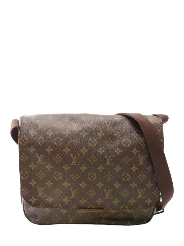 LOUIS VUITTON Monogram Beaubourg Messenger Bag - Brown