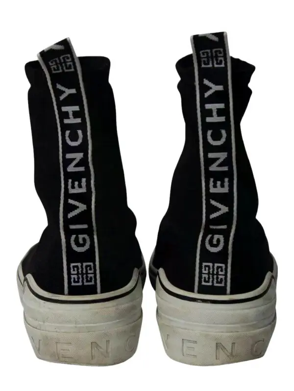 Givenchy George V Logo-jacquard Sneakers - Black