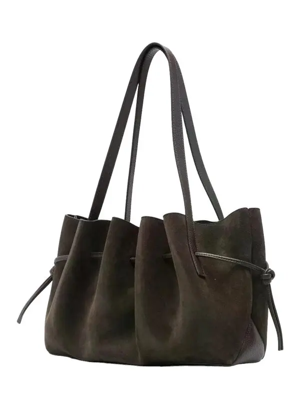 Yuzefi Scallop Shoulder Bag - Brown