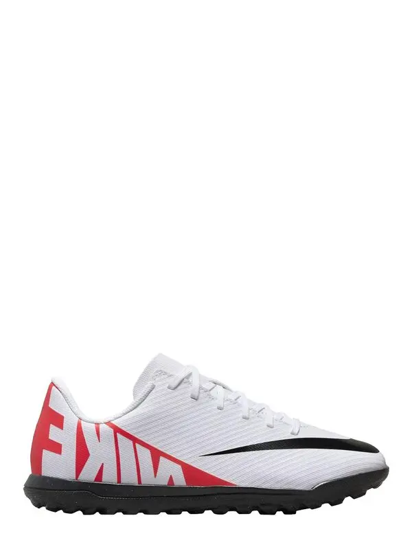 Nike Mercurial Vapor 15 Club Tf Gs Athletic Shoes - White