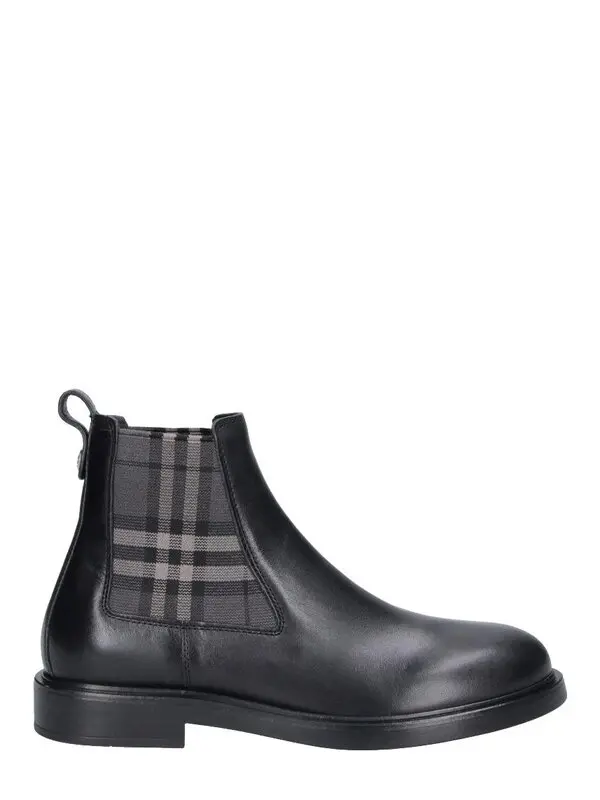 Burberry Calf Leather And Rubber Chelsea Boots - Black