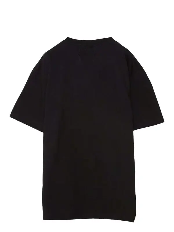 YOSHIOKUBO Twisted-detail Logo-print T-shirt - Black