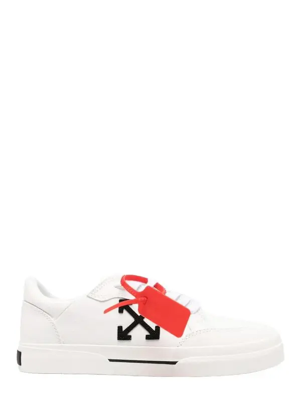 Off-White Vulcanized Low Top Sneakers - White/black