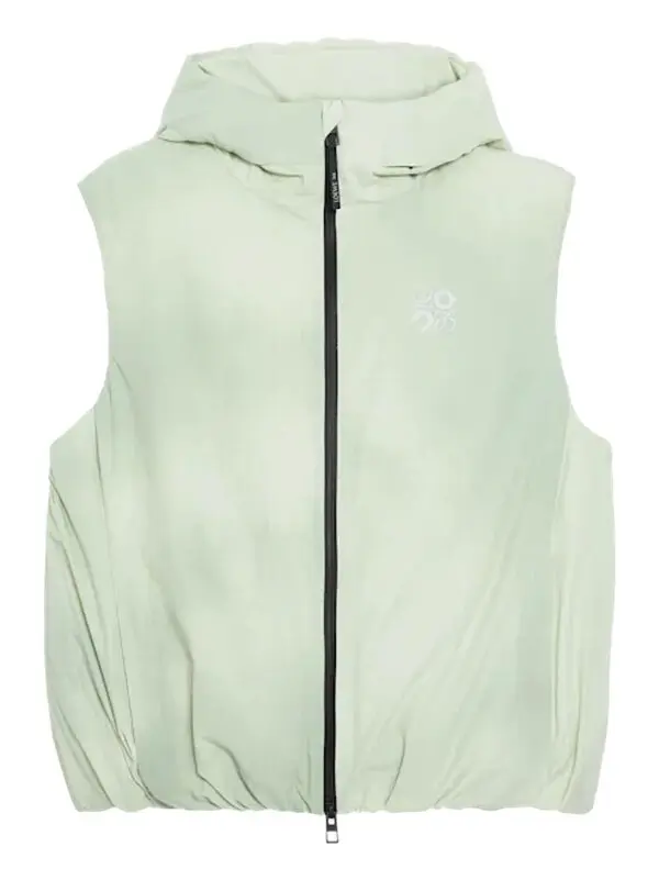 On X Loewe Puffer Vest - White