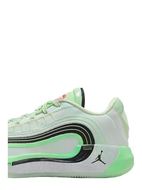 JORDAN Luka 4 Sneakers - Green