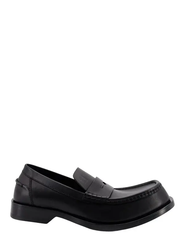 Loewe Bobine Leather Loafers With Engraved Anagram Logo - Black