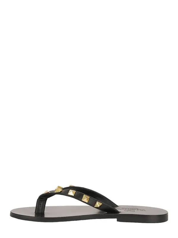 Valentino Garavani Rockstud Thong Sandals - Nero