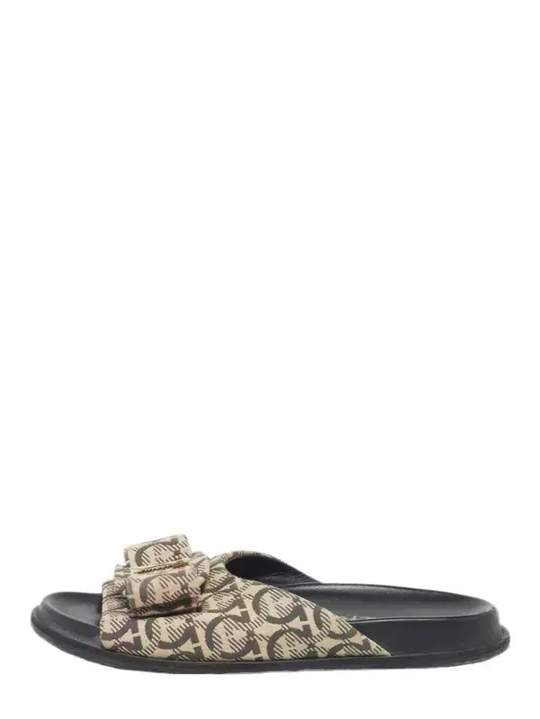 FERRAGAMO Vara Bow Slides - Neutrals