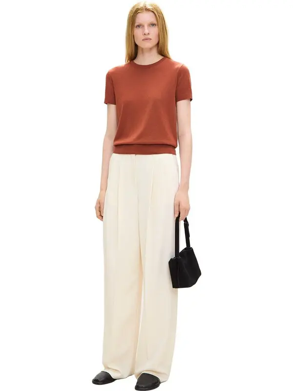 Theory Double Pleat Pant In Admiral Crepe - Rice