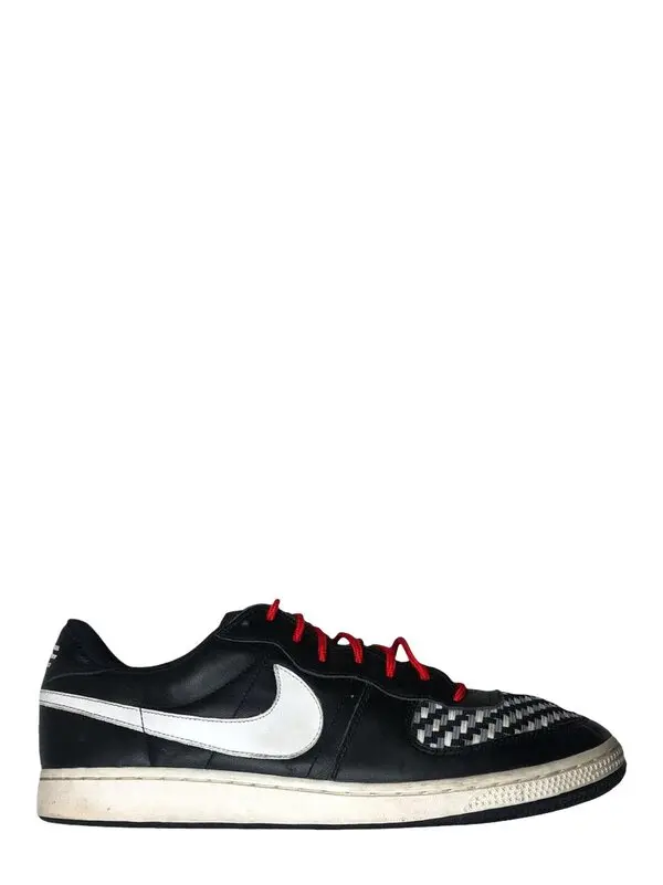 Nike Legend Athletic Sneakers - Black