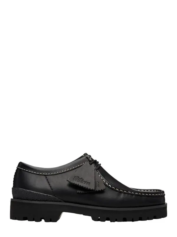 Clarks Walla Yukoner Derby With Square Moc Toe And Contrast Stitching - Black