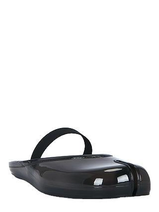 Steve Madden Cova Split-toe Flat With Elastic Strap - Black