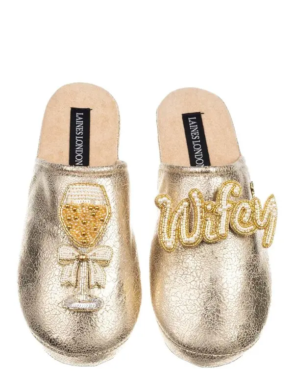 LAINES LONDON Softie Slippers With 'champagne' And 'wifey' Brooches - Gold
