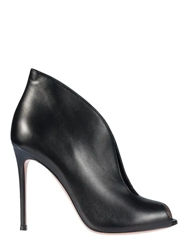GIANVITO ROSSI Stiletto Vamp High Heels - Black