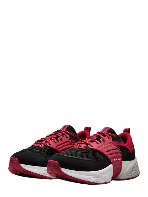 JORDAN Trunner O/s Sneakers - Black