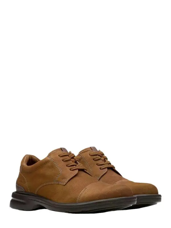 Clarks Gessler Cap Derby Shoes - Brown