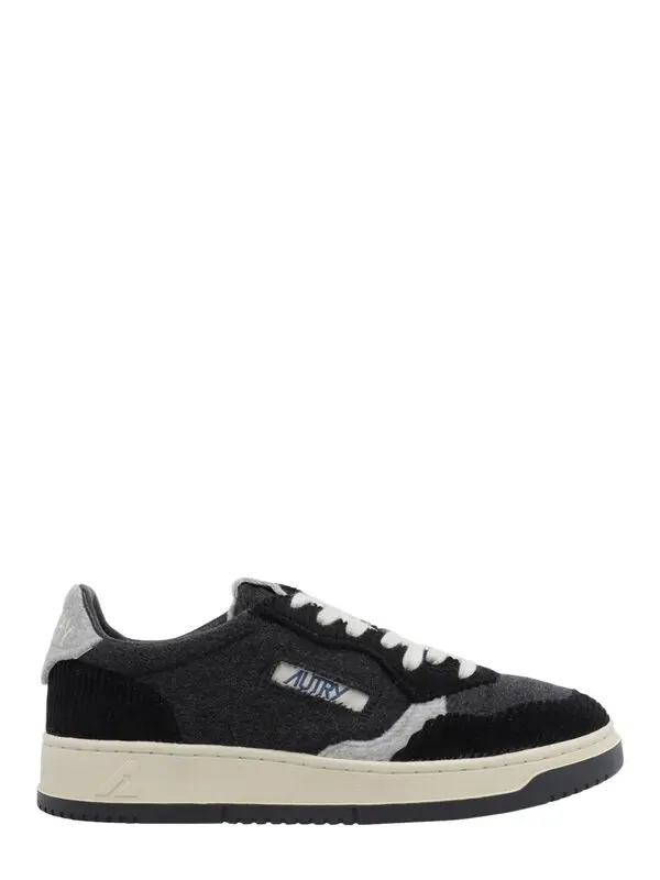 AUTRY Medalist Logo Detailed Low-top Sneakers - Black