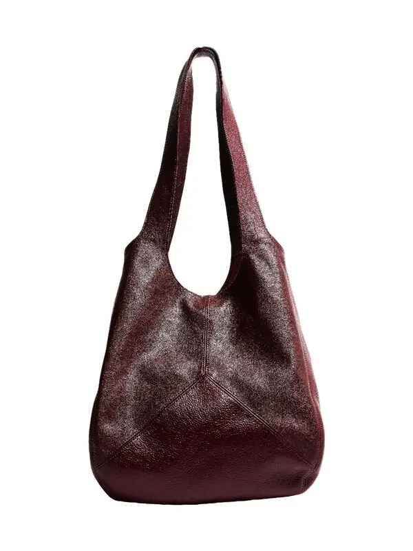 Chloé Grained Leather Shoulder Bag With Gold Tone Hardware - Black