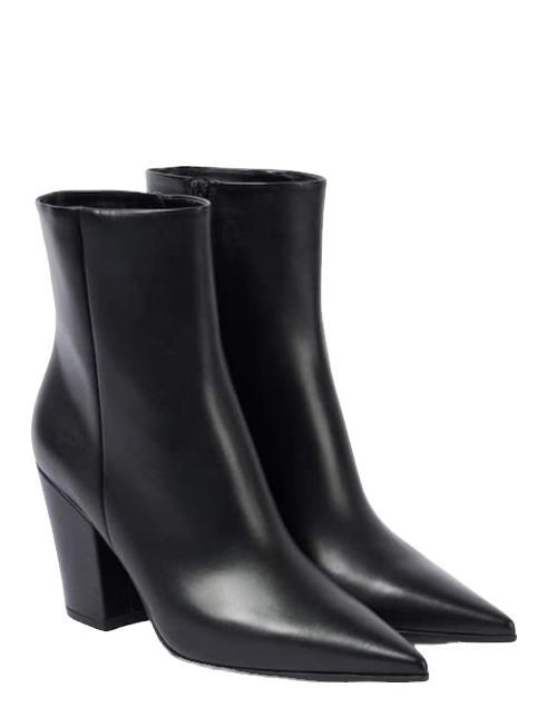 GIANVITO ROSSI Pointed Toe Zipper Leather Ankle Boots - Black