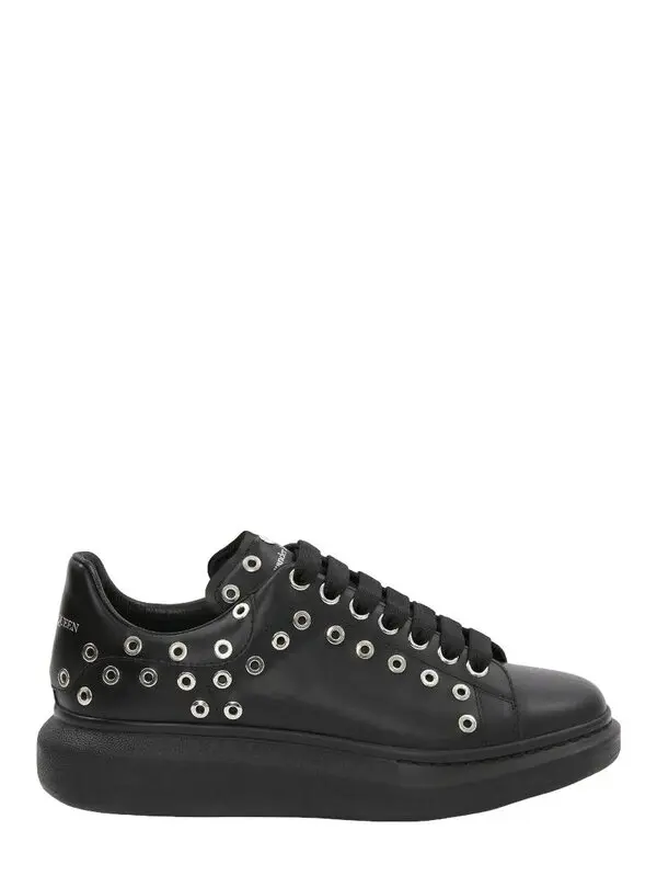 Alexander McQueen Oversized Eyelet Detail Sneakers - Black