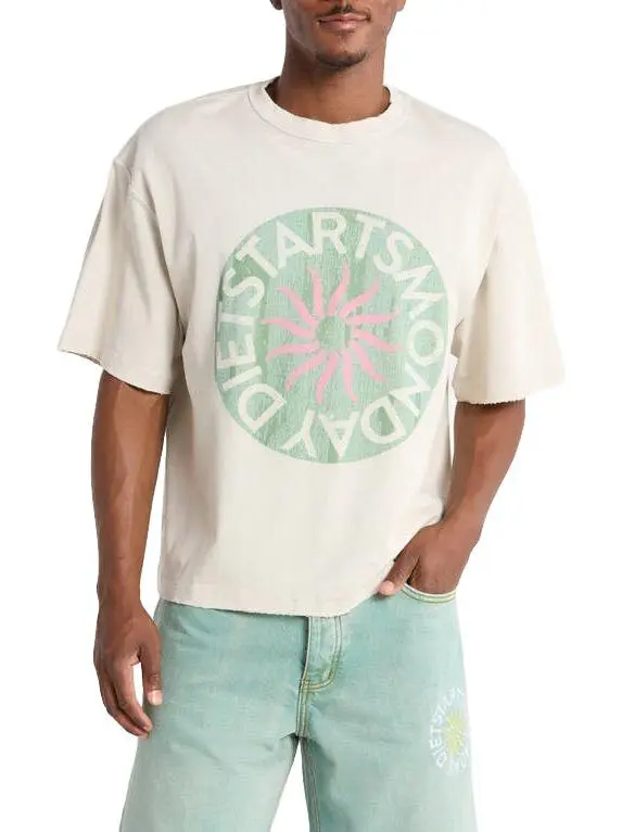 DIET STARTS MONDAY Sol Graphic T-shirt - Antique White/washed Green